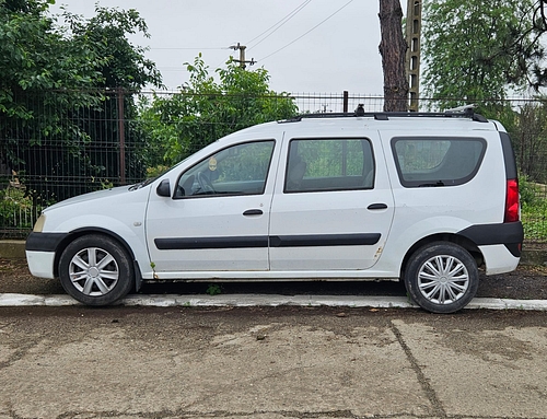 Autoturism marca Dacia model LOGAN SD KSDEK