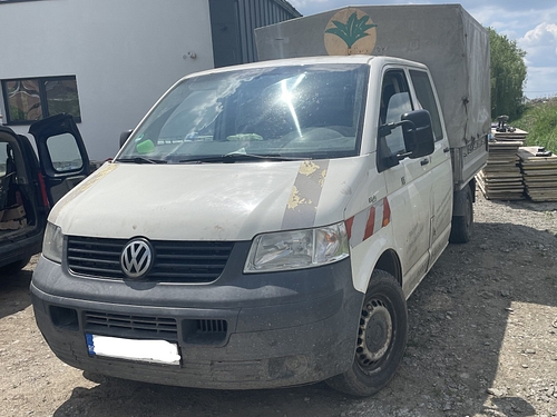 Autoturism marca Volkswagen model TRANSPORTER 7J